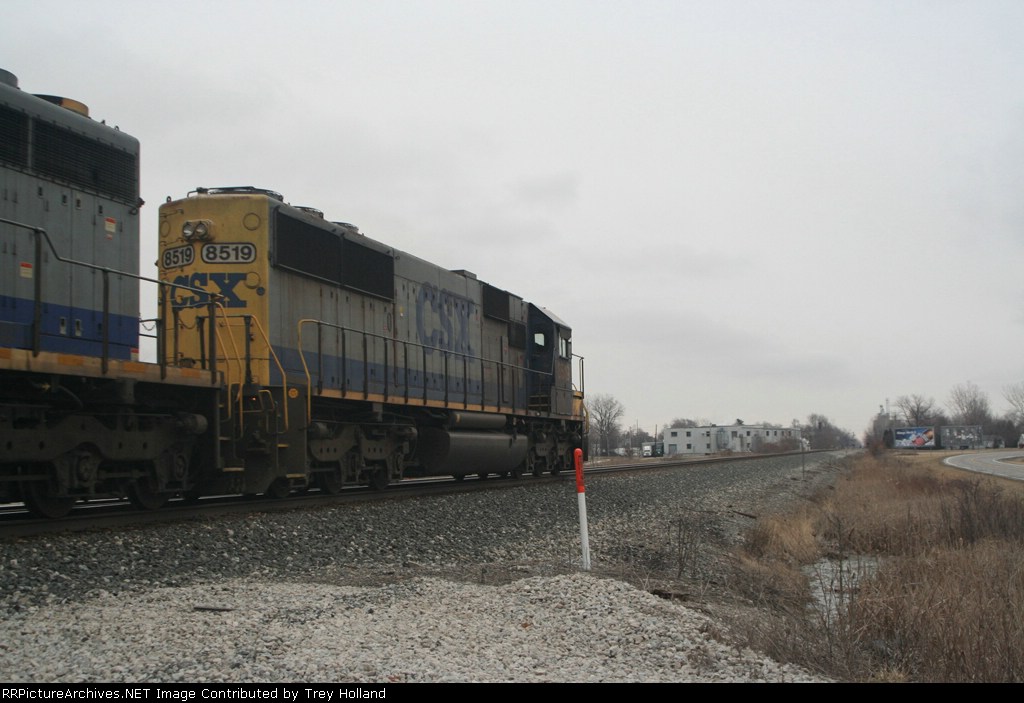 CSX 8519